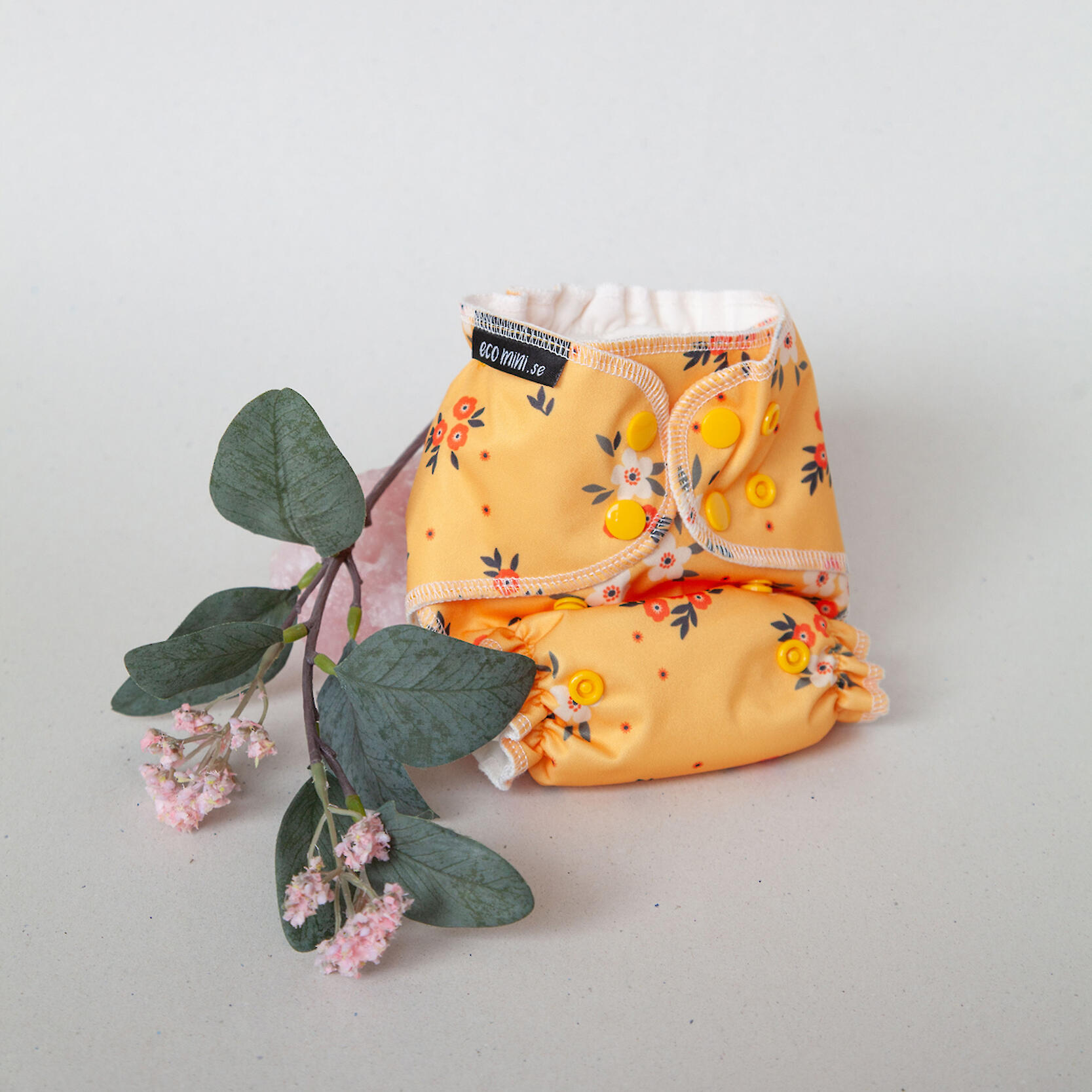 Newborn Windeln | Kleine waschbare Windeln die schon ab Geburt passen ...